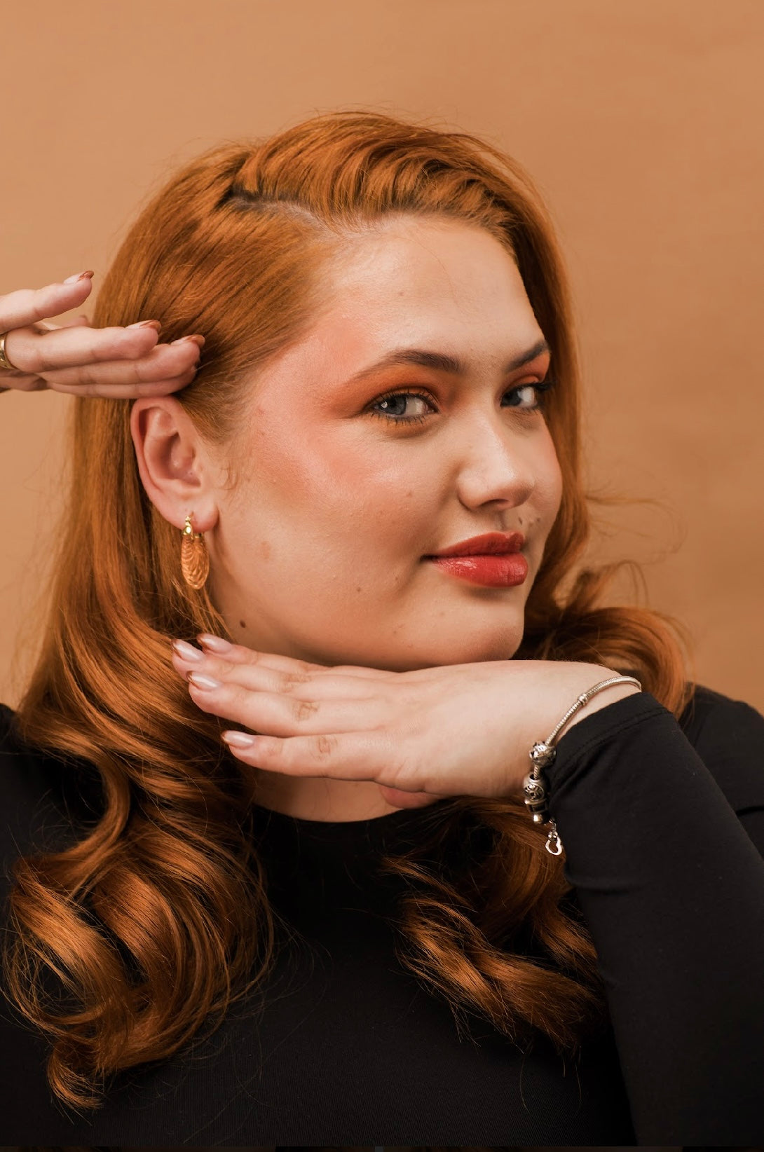 THE BETH – EAR SASS